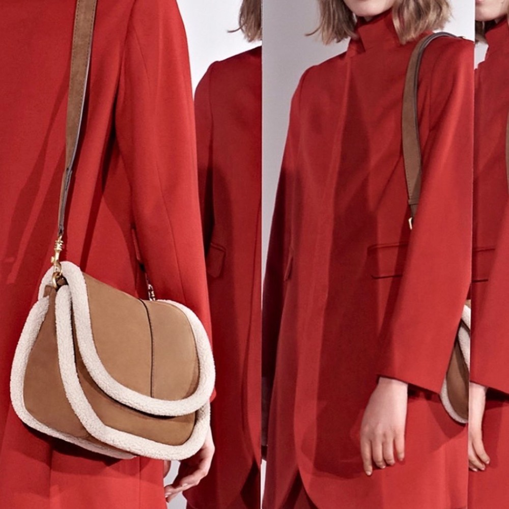 Gianni Chiarini Helena Round Shearling Bag - Niutrack.com